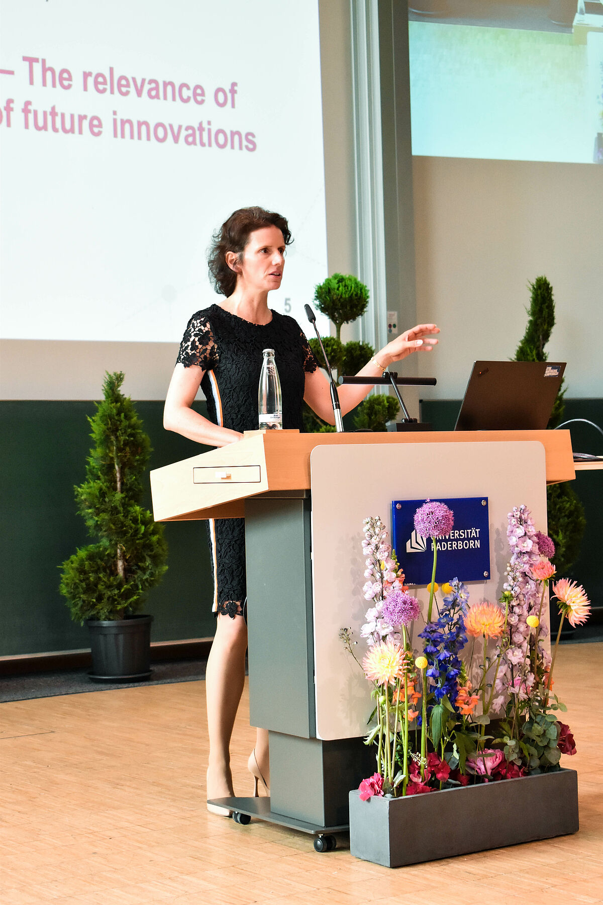 Faculty of Computer Science, Electrical Engineering and Mathematics bids farewell to its ...